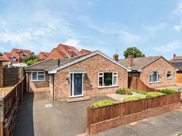 3 bedroom bungalow for sale