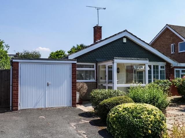 3 bedroom bungalow for sale