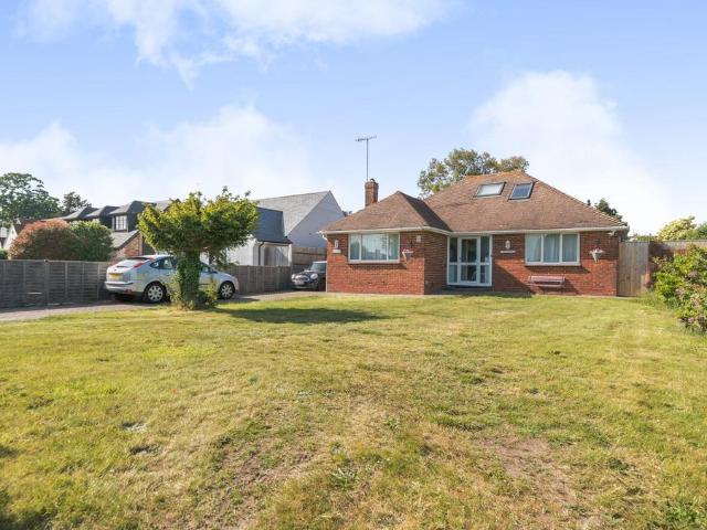 3 bedroom bungalow for sale