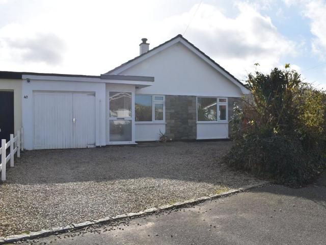 3 bedroom bungalow for sale