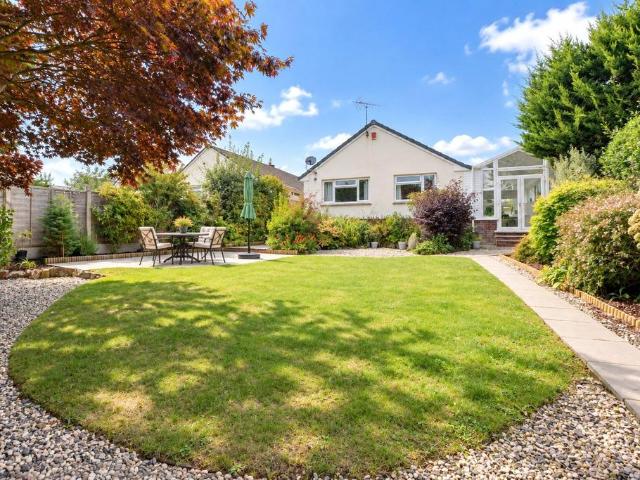3 bedroom bungalow for sale