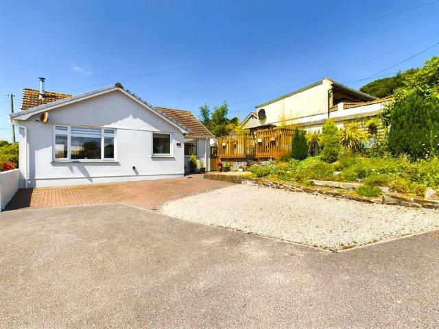 3 bedroom bungalow for sale