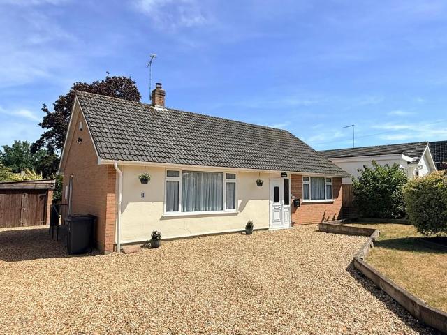 3 bedroom bungalow for sale