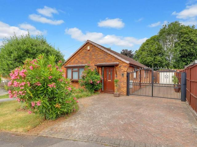 3 bedroom bungalow for sale