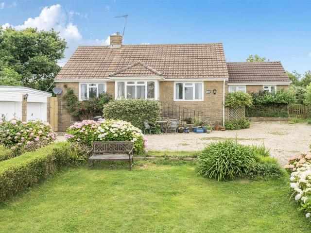 3 bedroom bungalow for sale