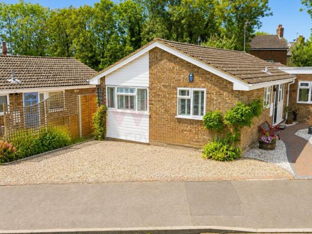 3 bedroom bungalow for sale