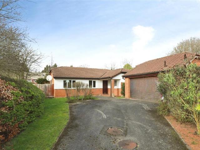3 bedroom bungalow for sale