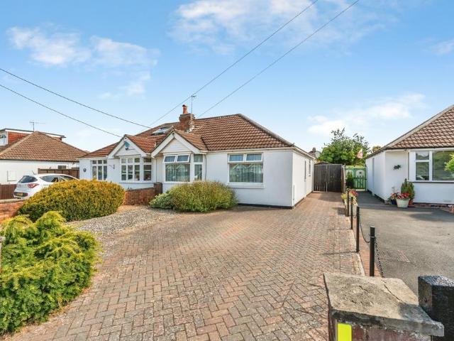 3 bedroom bungalow for sale