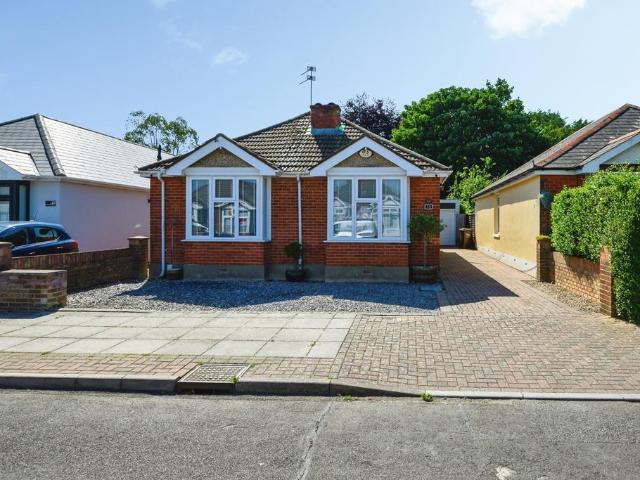 3 bedroom bungalow for sale