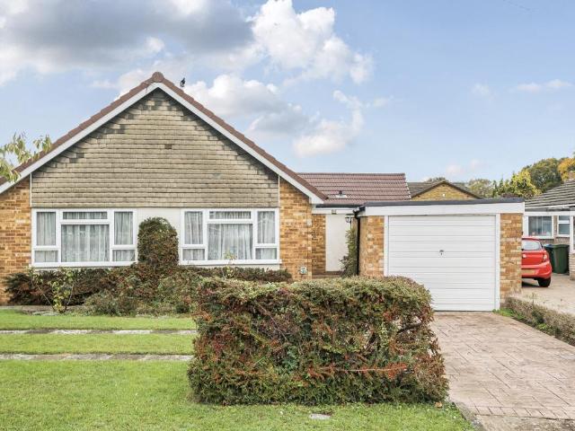 3 bedroom bungalow for sale