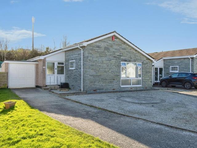 3 bedroom bungalow for sale