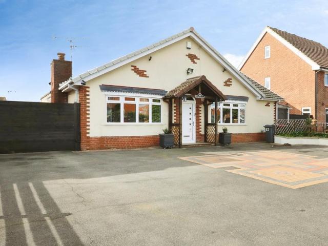 3 bedroom bungalow for sale