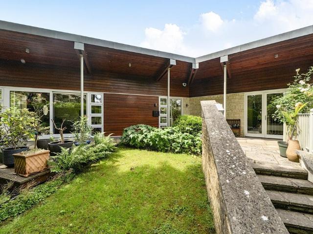 3 bedroom bungalow for sale