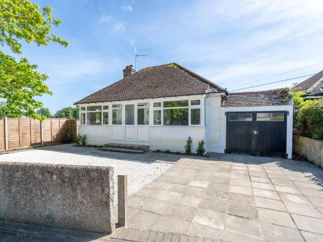 3 bedroom bungalow for sale