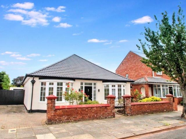 3 bedroom bungalow for sale