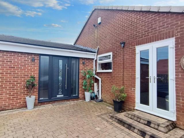 3 bedroom bungalow for sale