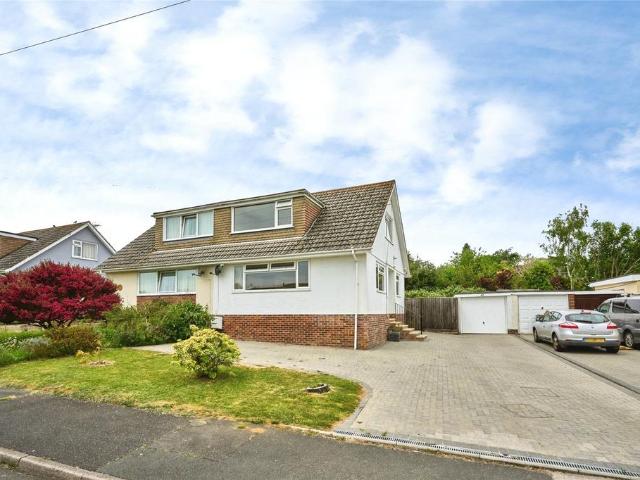 3 bedroom bungalow for sale