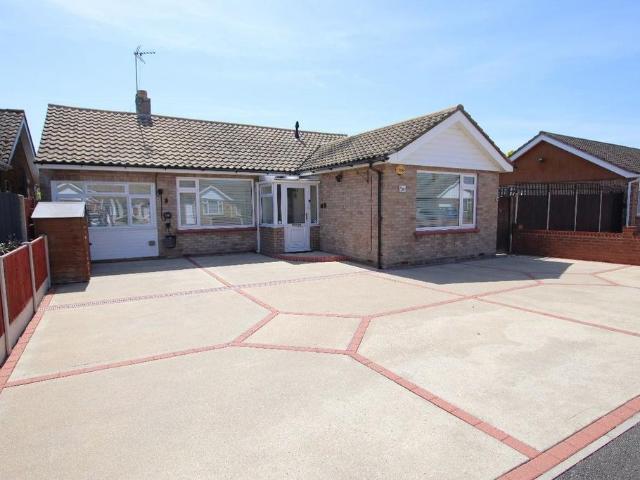 3 bedroom bungalow for sale