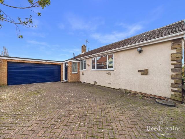 3 bedroom bungalow for sale