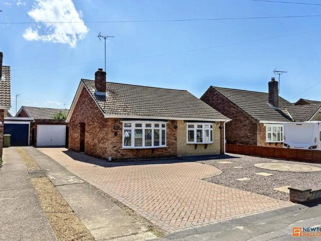 3 bedroom bungalow for sale