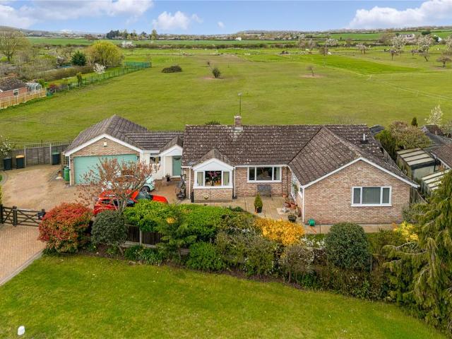 3 bedroom bungalow for sale