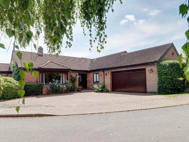 3 bedroom bungalow for sale