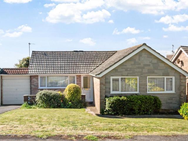 3 bedroom bungalow for sale