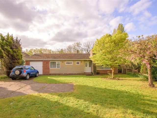 3 bedroom bungalow for sale
