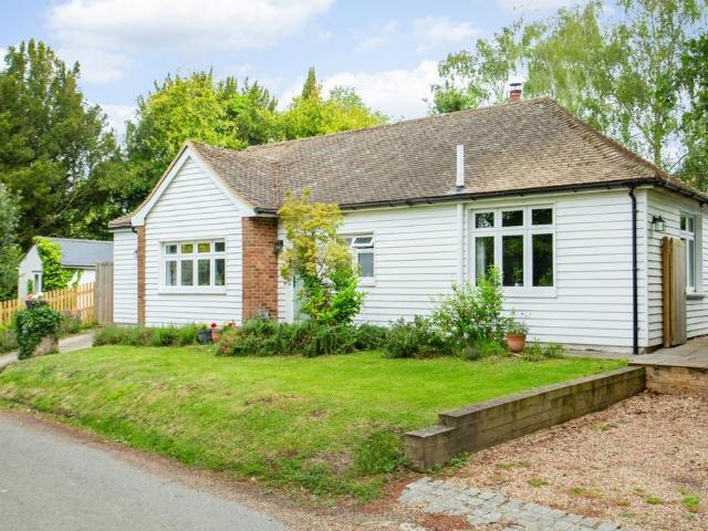 3 bedroom bungalow for sale