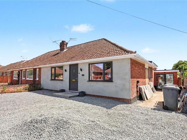 3 bedroom bungalow for sale