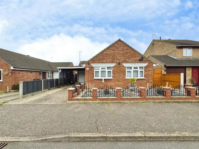 3 bedroom bungalow for sale