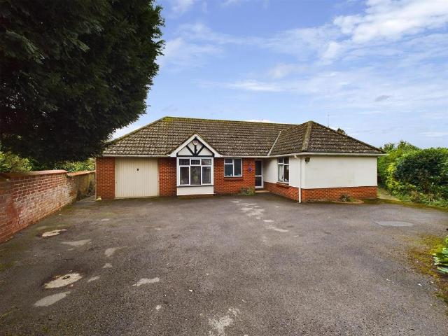 3 bedroom bungalow for sale