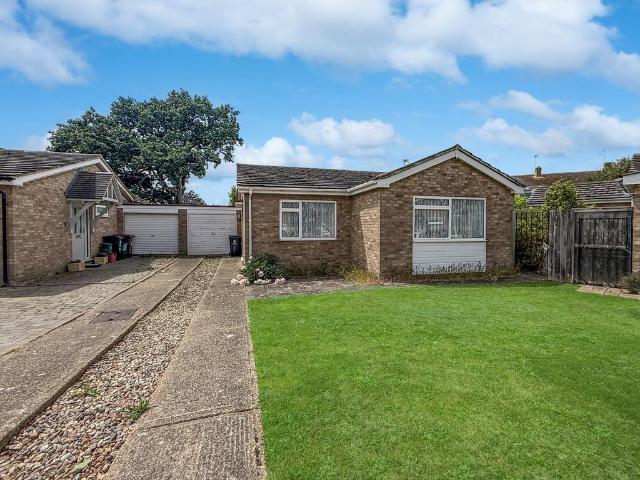 3 bedroom bungalow for sale