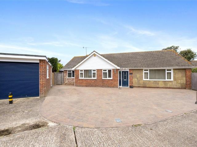3 bedroom bungalow for sale