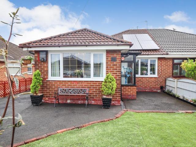 3 bedroom bungalow for sale