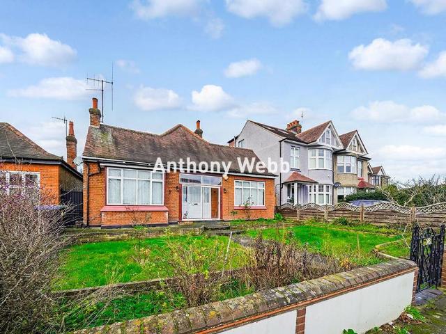 3 bedroom bungalow for sale