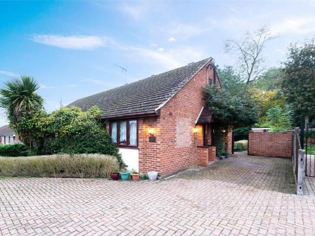 3 bedroom bungalow for sale