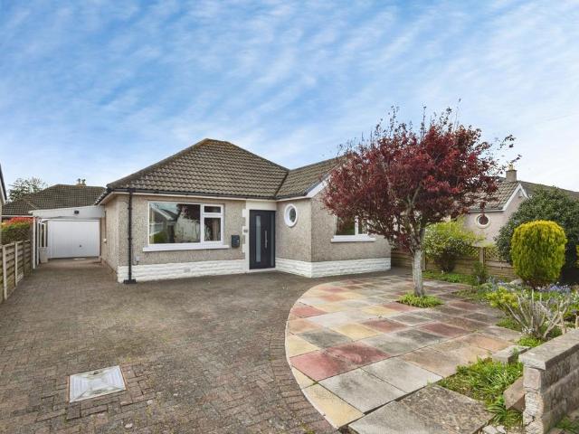 3 bedroom bungalow for sale