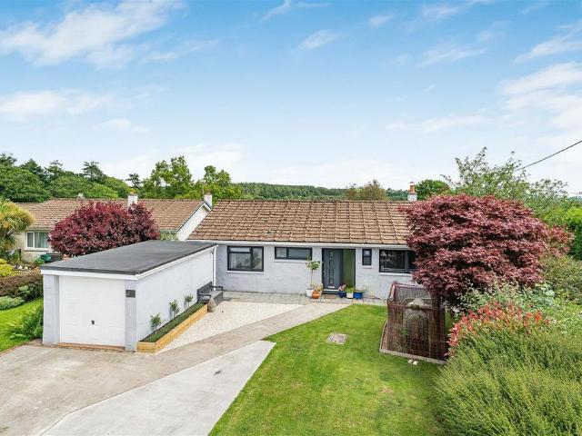3 bedroom bungalow for sale