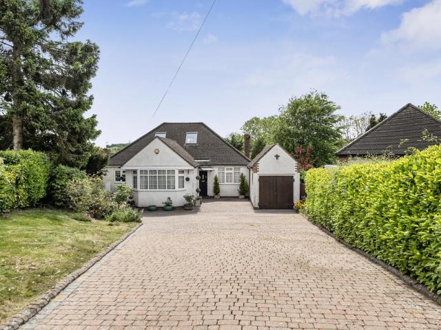 3 bedroom bungalow for sale