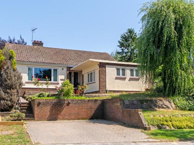 3 bedroom bungalow for sale