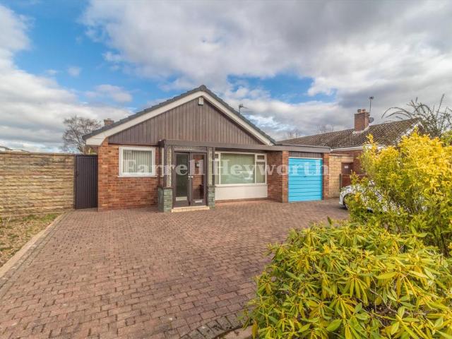 3 bedroom bungalow for sale
