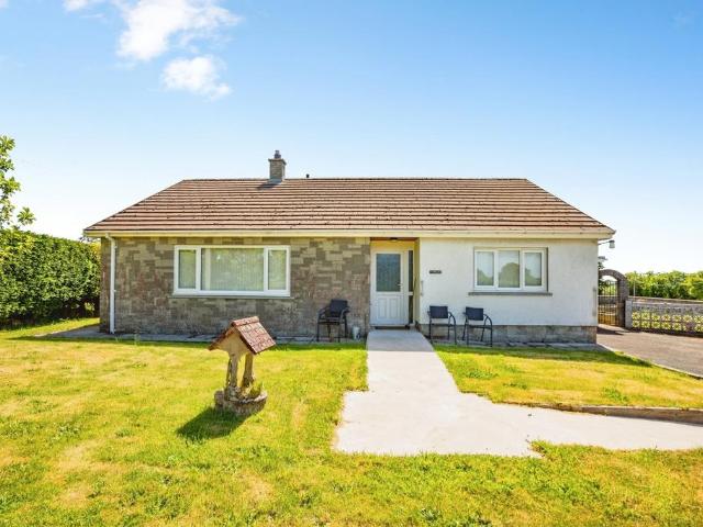 3 bedroom bungalow for sale