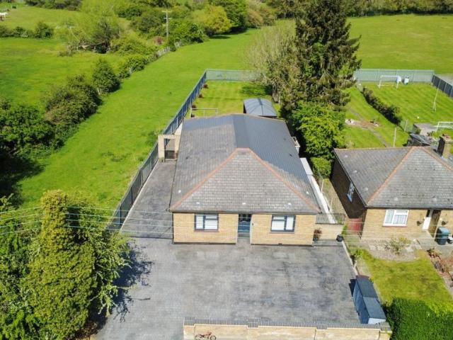 3 bedroom bungalow for sale