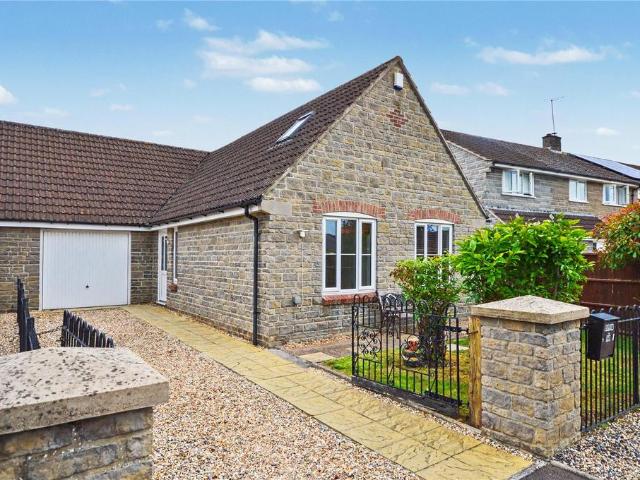 3 bedroom bungalow for sale