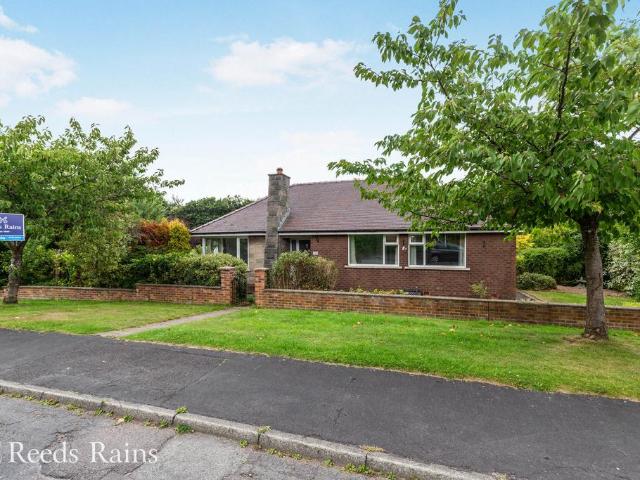 3 bedroom bungalow for sale