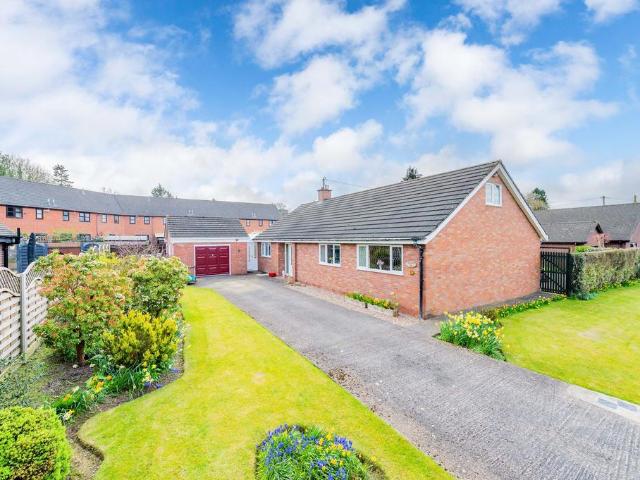 3 bedroom bungalow for sale