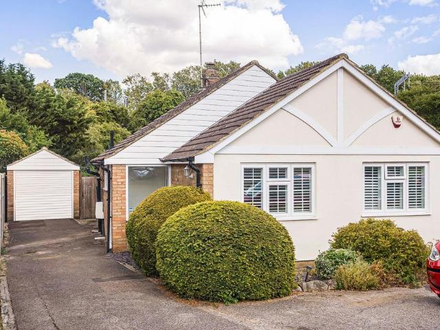 3 bedroom bungalow for sale