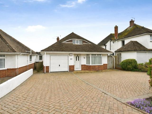 3 bedroom bungalow for sale