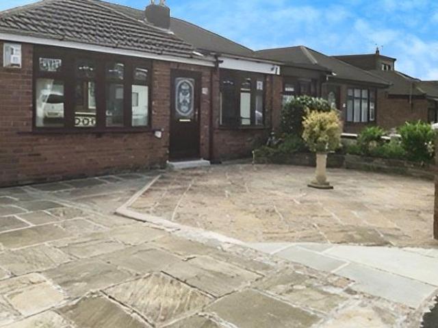 3 bedroom bungalow for sale